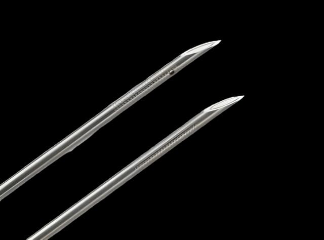 Amniocentesis Needle EchoTip® 22 Gauge 9 cm Length Echogenic Tip - USA ...
